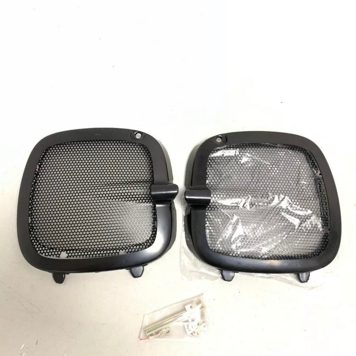97-00 Impreza GC8 STI FOG LIGHT COVER W/MESH PAIR (plastic) – ABS Dynamics